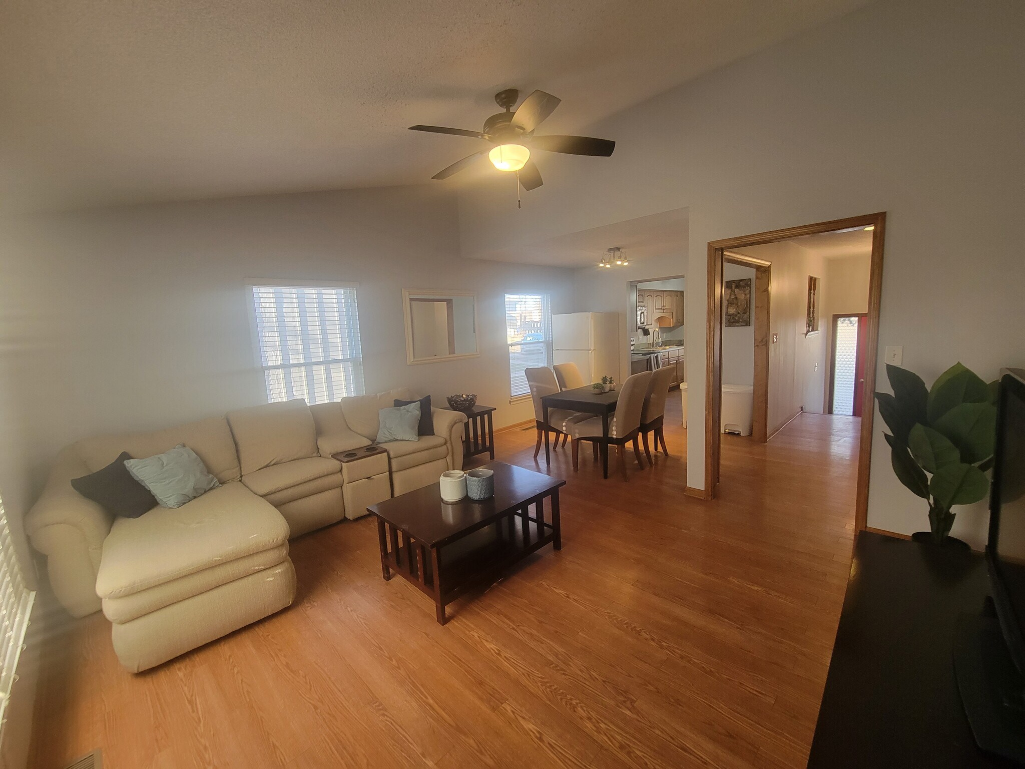 7804 Eby St Unit 4, Overland Park, KS 66204 - 7804 Eby St Overland Park ...