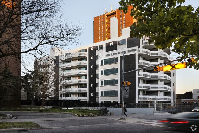 Apartments, Condos and Houses for Rent in Toronto, ON - 9,144 Rentals ...