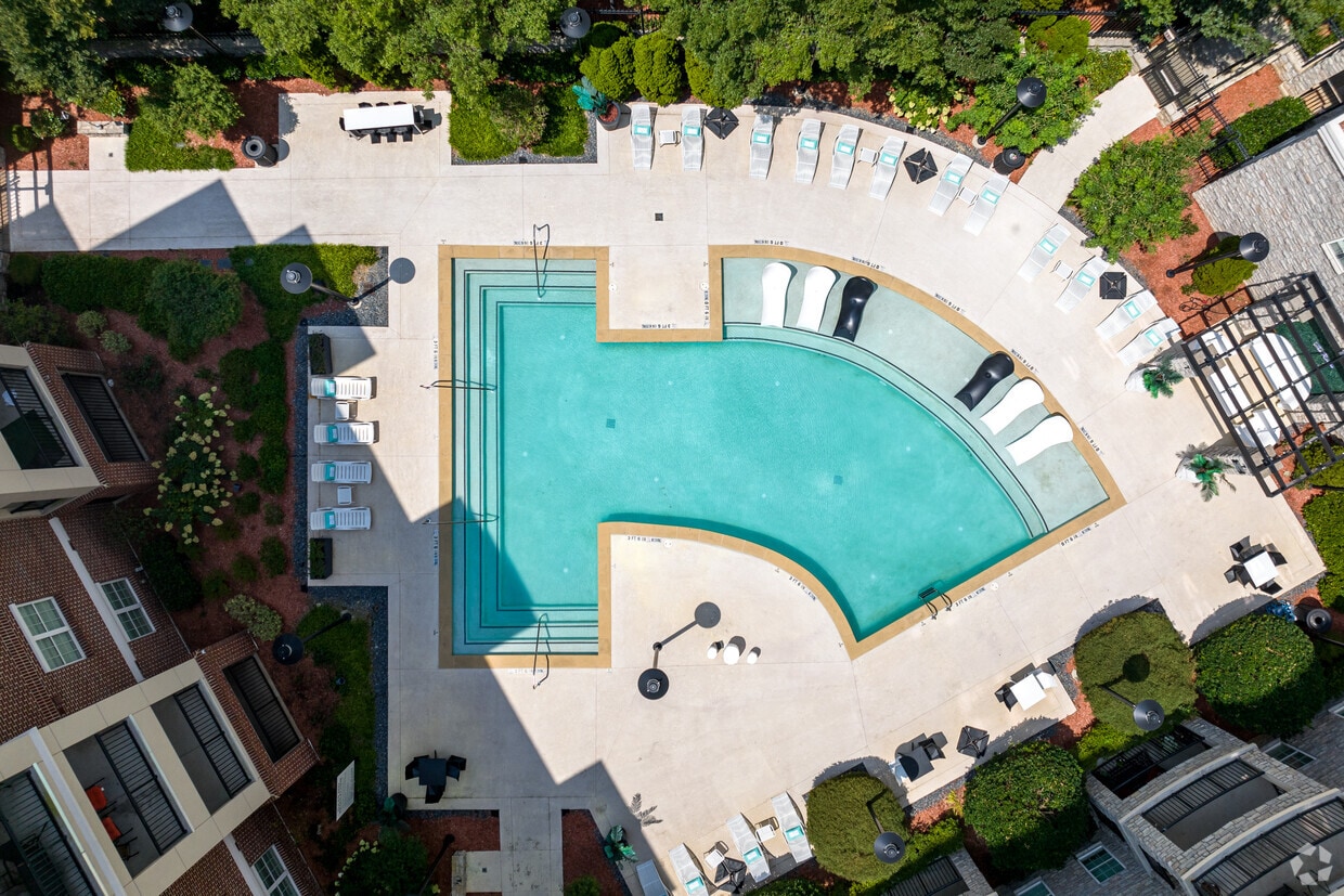 The Rocca Apartments - 3280 Northside Pky Nw Atlanta, GA 30327 ...