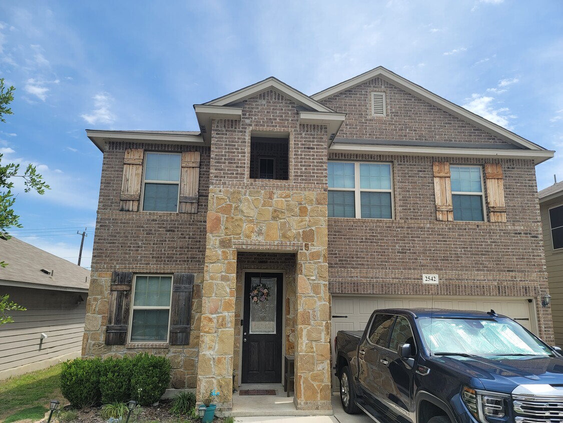 2542 Gato del Sol, San Antonio, TX 78245 - House Rental in San Antonio ...
