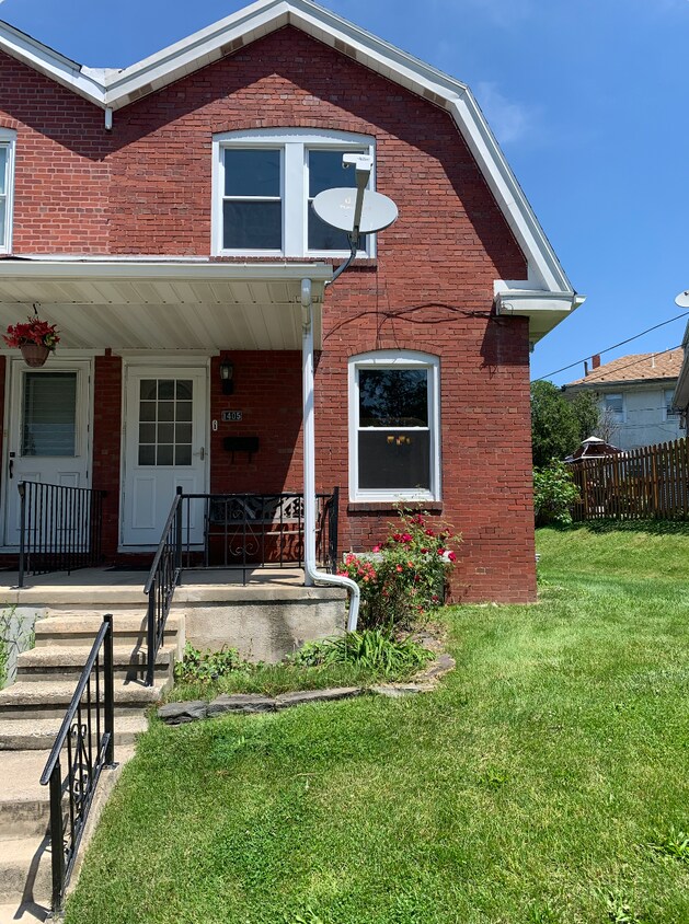 1405 Perry St, Reading, PA 19604 - House Rental in Reading, PA ...