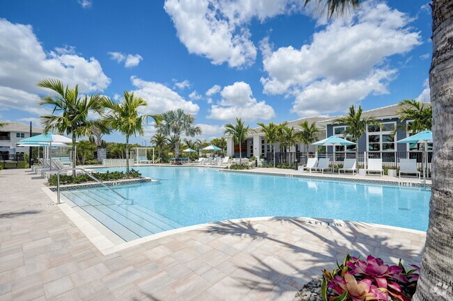 Naples Apartments with EV Charging - 282 Rentals | Apartments.com