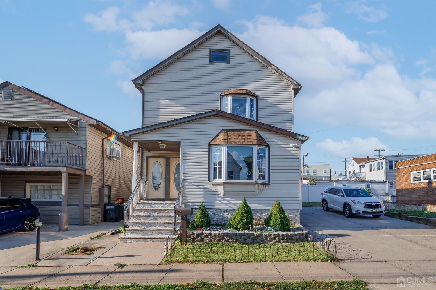 52 Sharot St, Carteret, NJ 07008 - Room for Rent in Carteret, NJ ...