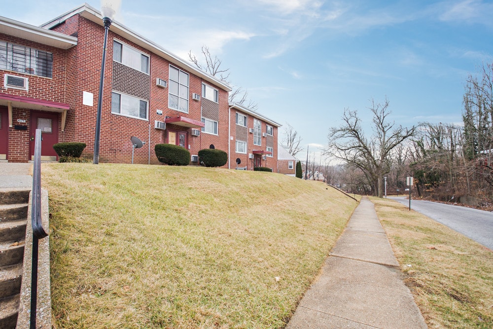 Bonner Vista Apartments - 4240-4242 Bonner Rd Baltimore, MD 21216 ...