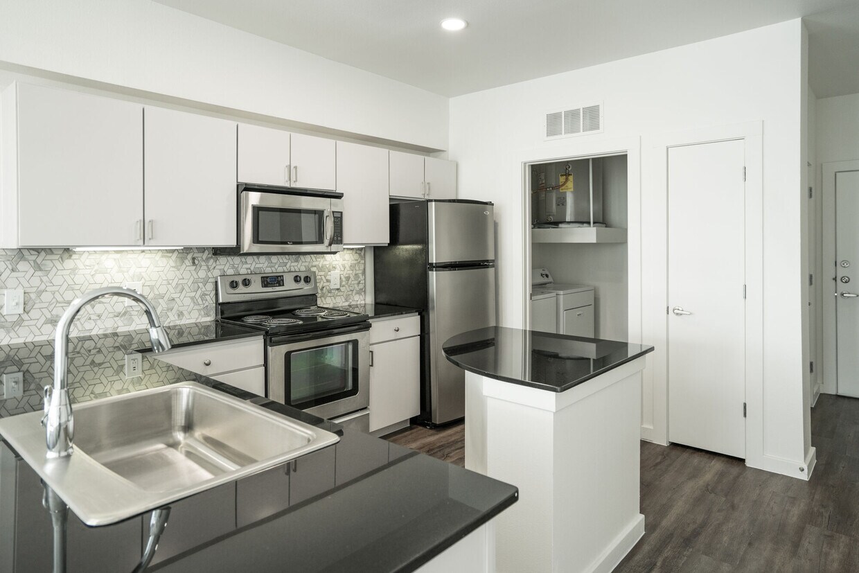 Crescent - Apartments in Austin, TX | Apartments.com