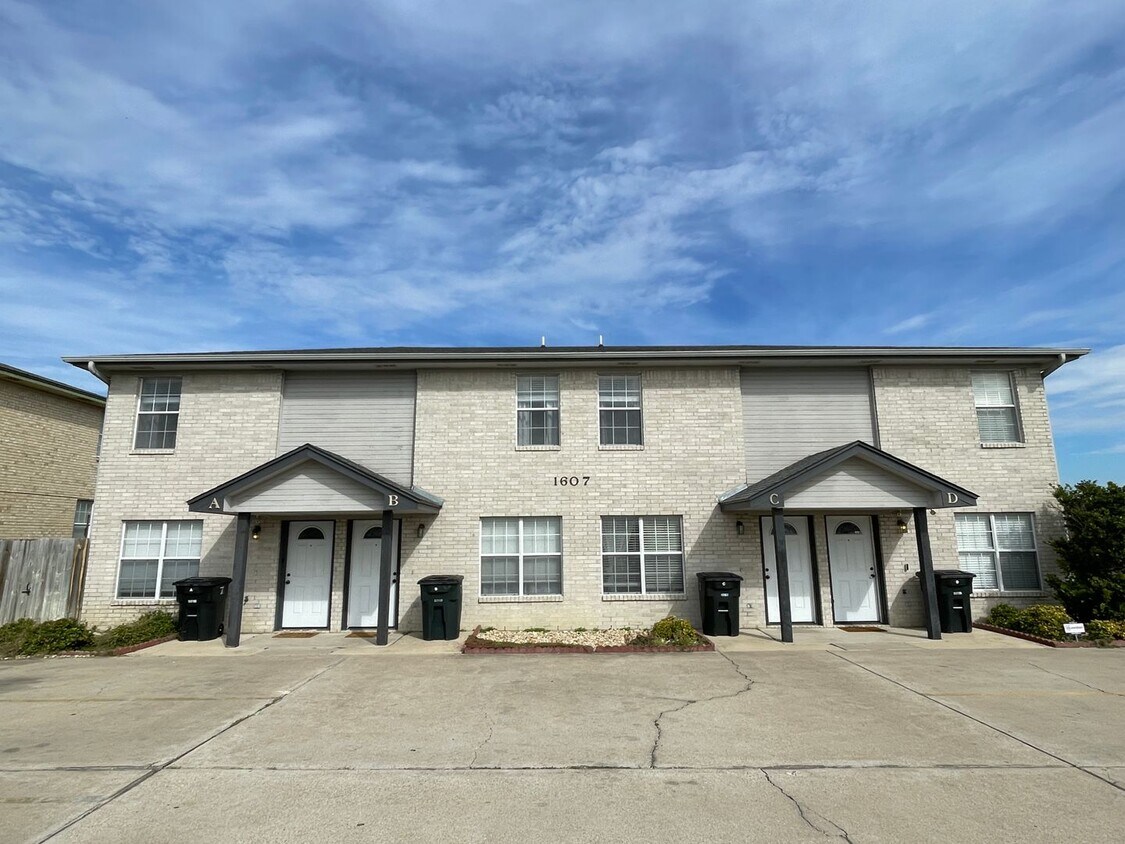 1607 Dugger Cir Unit A, Killeen, TX 76543 - Room for Rent in Killeen ...