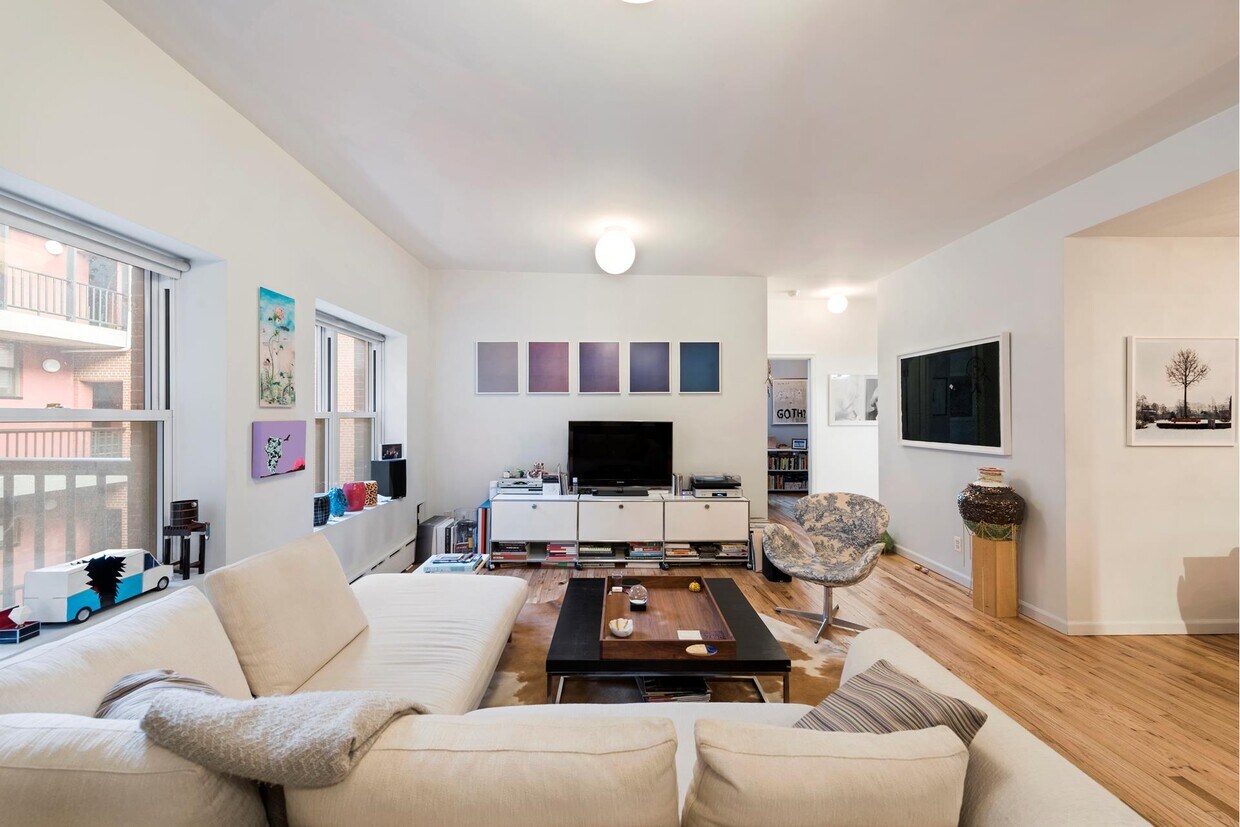 14 Prince St Unit 5J, New York, NY 10012 - Room for Rent in New York ...