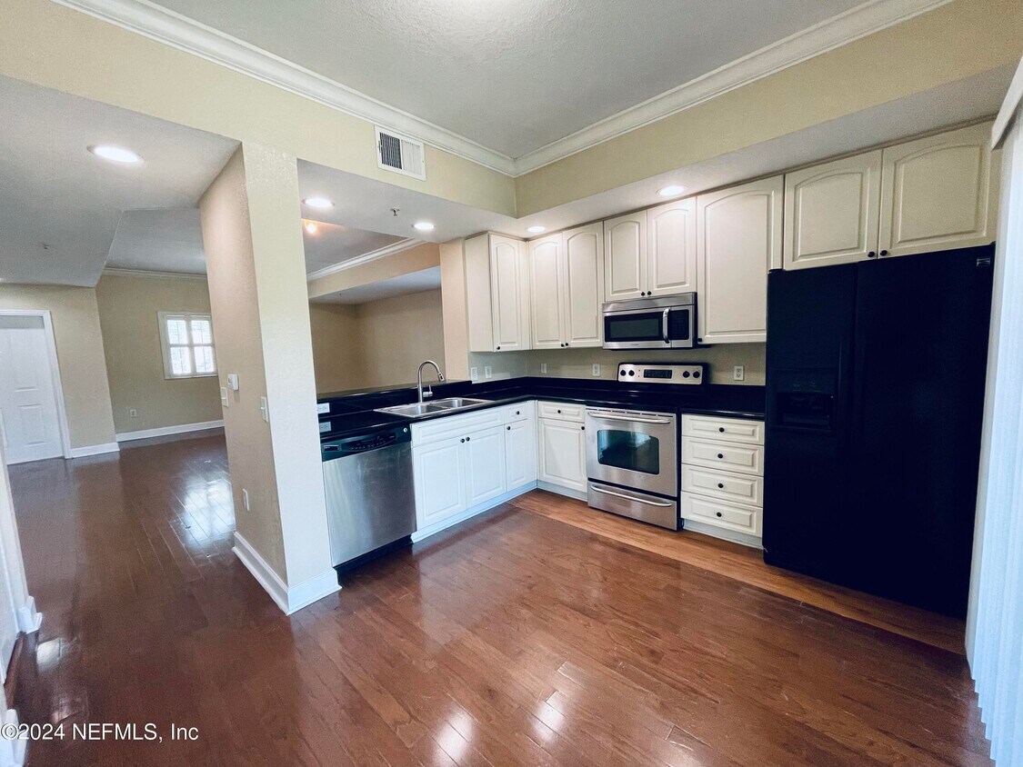 9745 Touchton Rd Unit 1401, Jacksonville, FL 32246 - Condo for Rent in ...