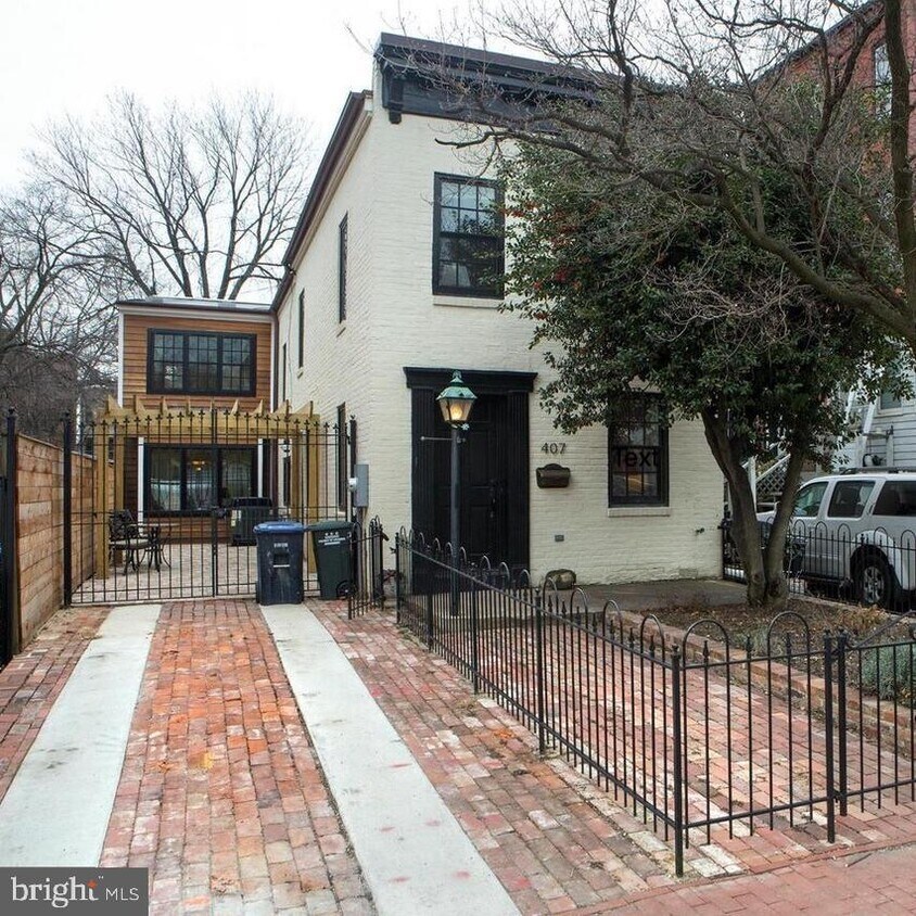 407 Independence Ave SE, Washington, DC 20003 - House Rental in ...