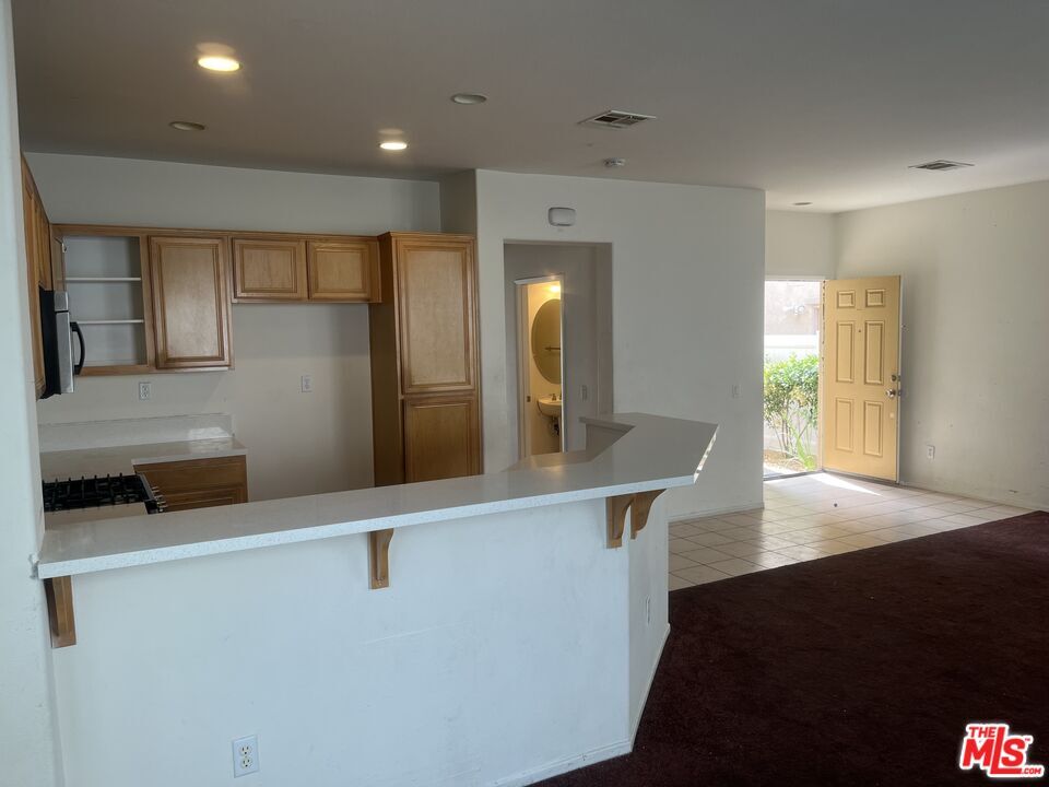 12358 Sonoma Dr, Los Angeles, CA 91331 - House Rental in Los Angeles ...