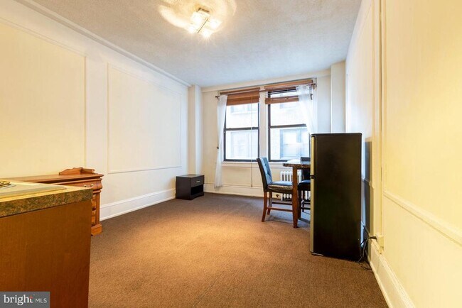 1324 Locust St Unit 802, Philadelphia, PA 19107 - Room for Rent in ...