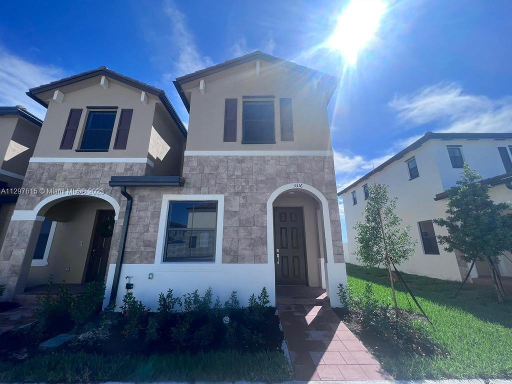 3316 W 114th Terrace, Hialeah, FL 33018 - House Rental in Hialeah, FL ...