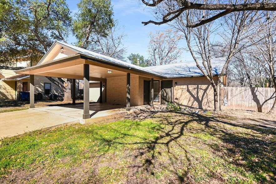 1402 Waterloo Tr Unit B, Austin, TX 78704 | Apartments.com