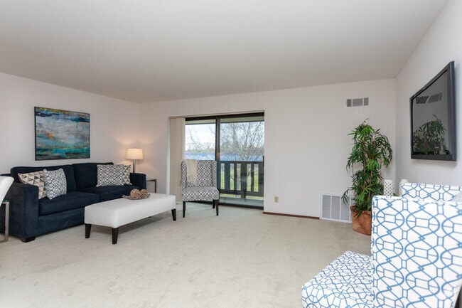 Foxcroft Apartments Apartments - 8700 N Port Washington Ave Fox Point ...