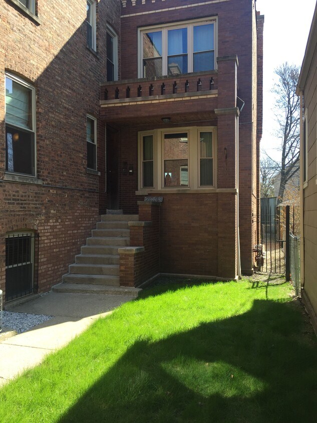 2333 N Spaulding Ave Unit #1, Chicago, IL 60647 - 2333 N Spaulding Ave ...