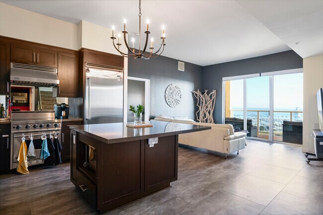 388 E Ocean Blvd Unit P8, Long Beach, CA 90802 - Condo for Rent in Long ...