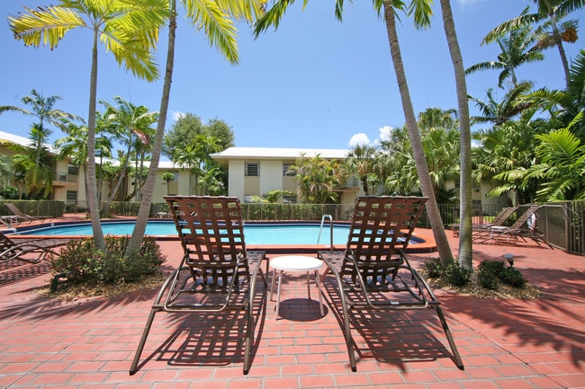 Gardens Of Pinecrest Apartments