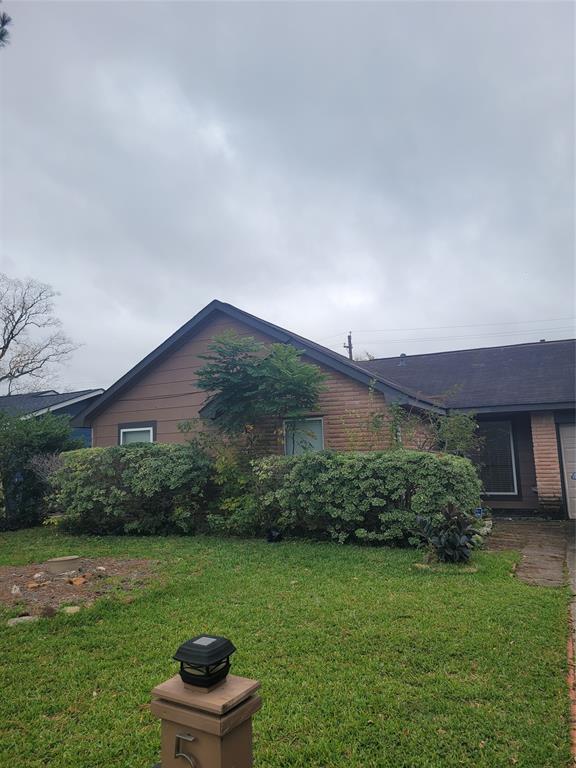 5219 Heatherbloom Dr, Houston, TX 77045 - House Rental in Houston, TX ...