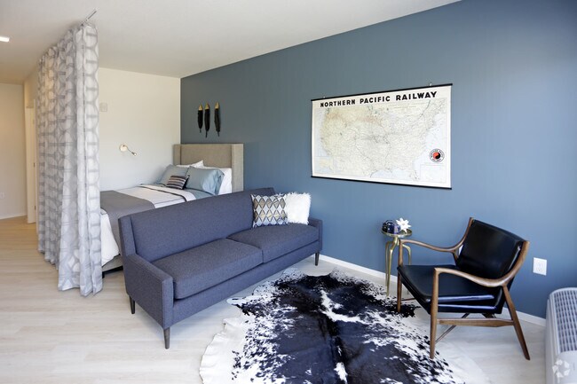 RAY - 2323 Charles Ave Saint Paul, MN | Apartments.com