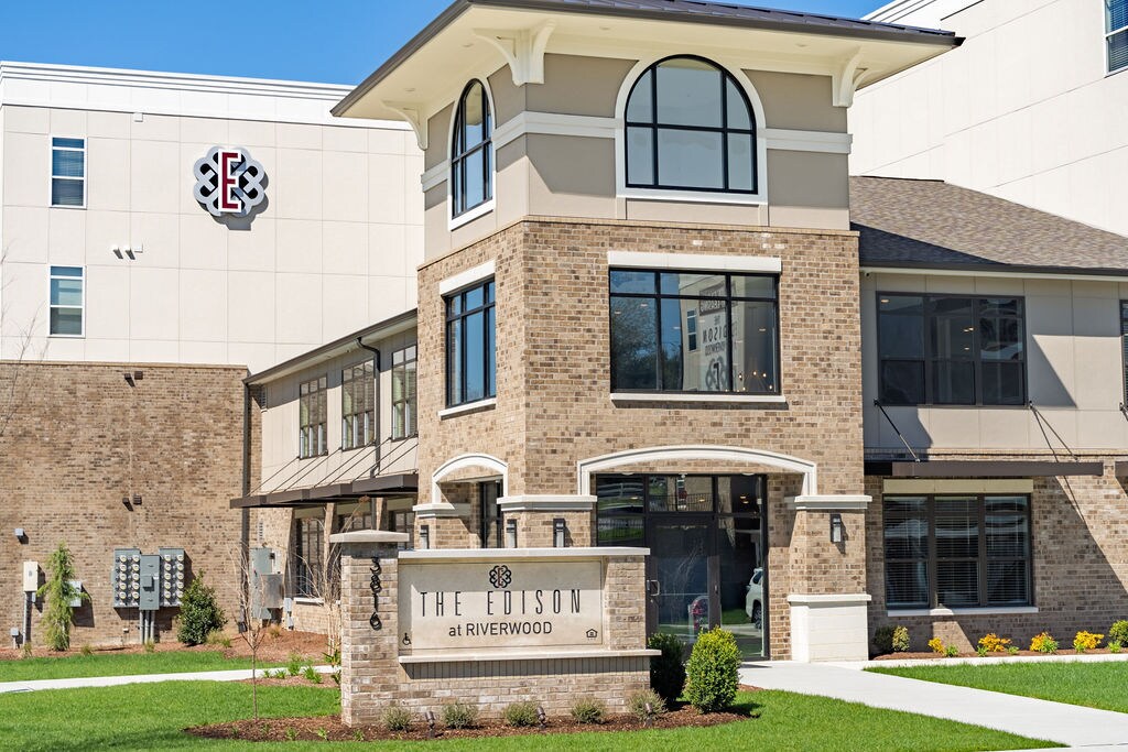 The Edison at Riverwood Apartments - 3816 Dodson Chapel Rd Hermitage ...