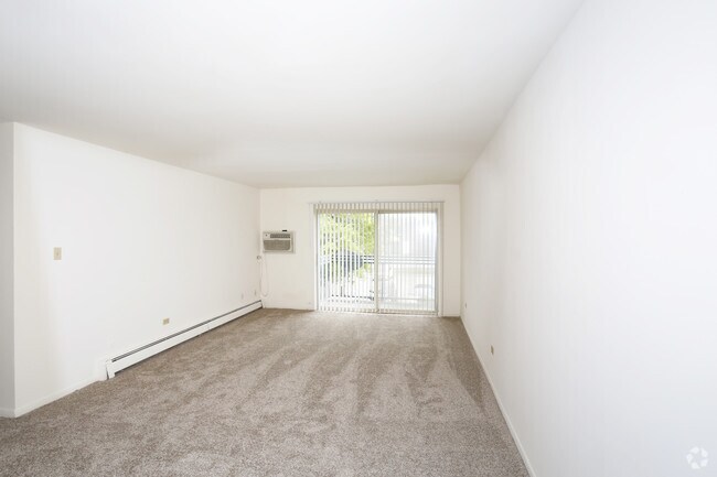 Sunset Lake Apartments - Justice, IL | Apartments.com