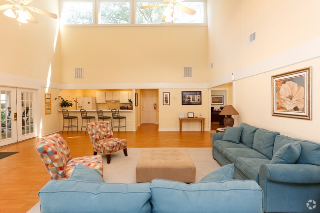 Chimneys Apartments Apartments - 1630 Delane Ave Charlotte, NC ...