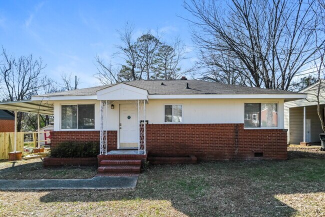 Apartments for Rent with Hardwood Floors in Graham Heights Home ...