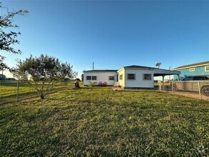Cape Carancahua Houses for Rent - Palacios, TX - 1 Homes | Apartments.com