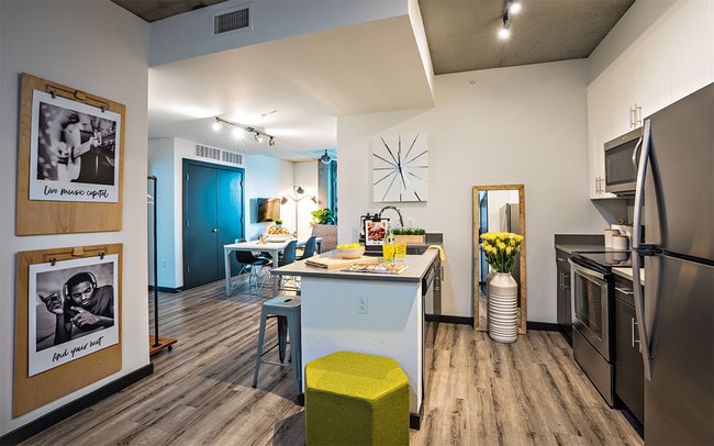 Arts District Apartments for Rent with Wheelchair Access - Austin, TX ...