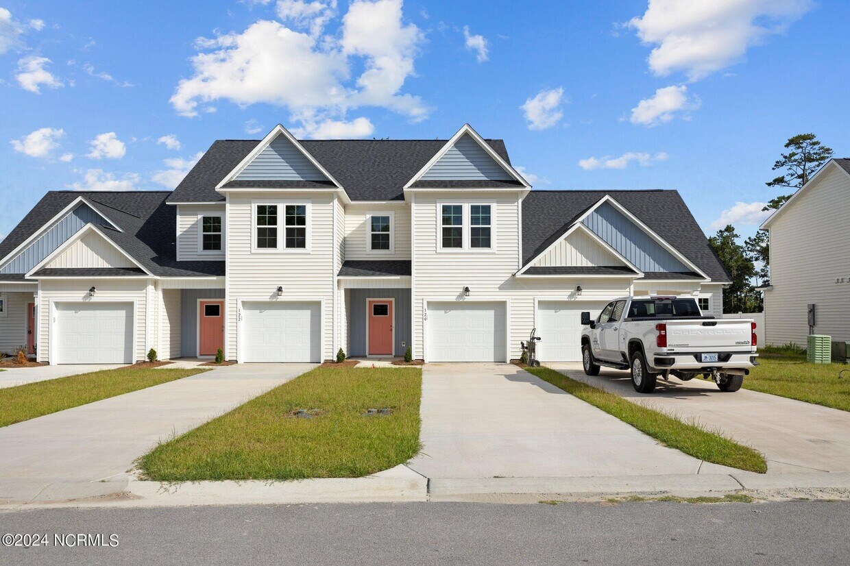 120 Brg Pt Cir, Cedar Point, NC 28584 - Townhome Rentals in Cedar Point ...
