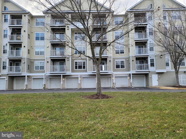 14000 Farnsworth Ln Unit 3304, Upper Marlboro, MD 20772 - Room for Rent ...