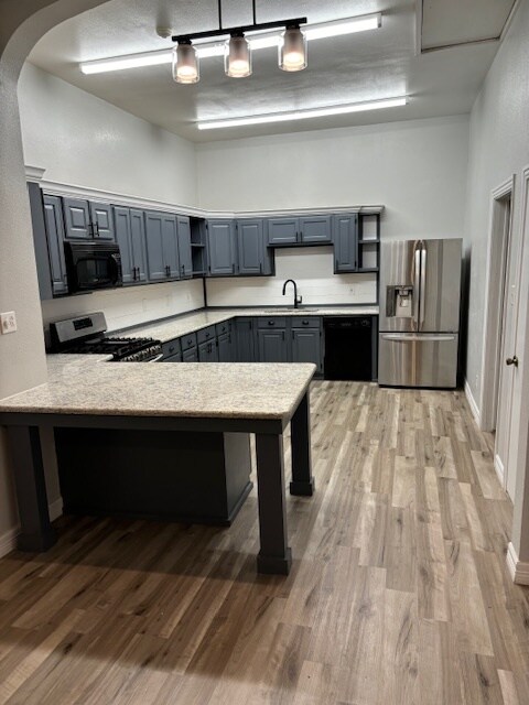 221 Commerce St Unit E, Portland, TX 78374 - 221 Commerce St Portland ...
