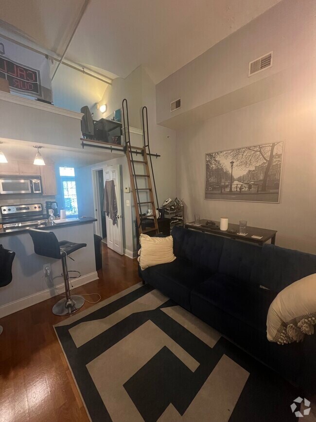 Naval Square Apartments for Rent - Philadelphia, PA - 39 Rentals ...