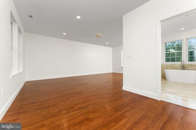 12300 Braddock Rd, Fairfax, VA 22030 - House Rental in Fairfax, VA ...