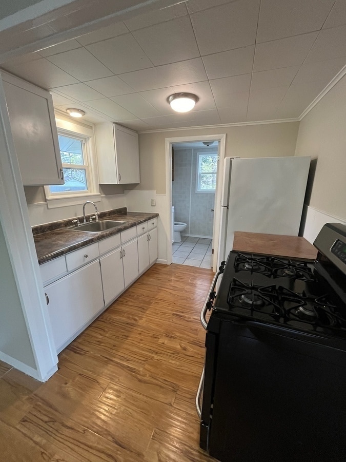 212 E Grant St, Greenville, MI 48838 - Room for Rent in Greenville, MI ...