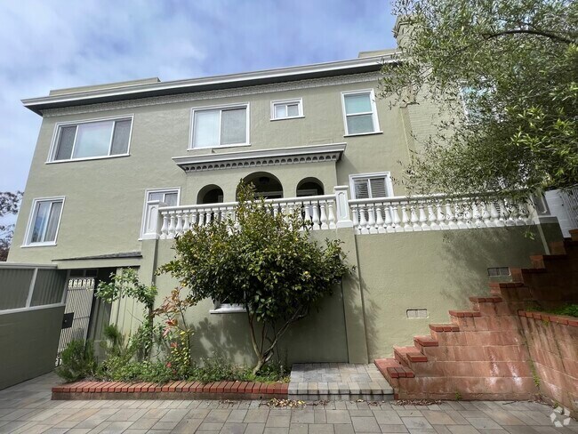 Saint Francis Wood Apartments for Rent with Extra Storage - San ...