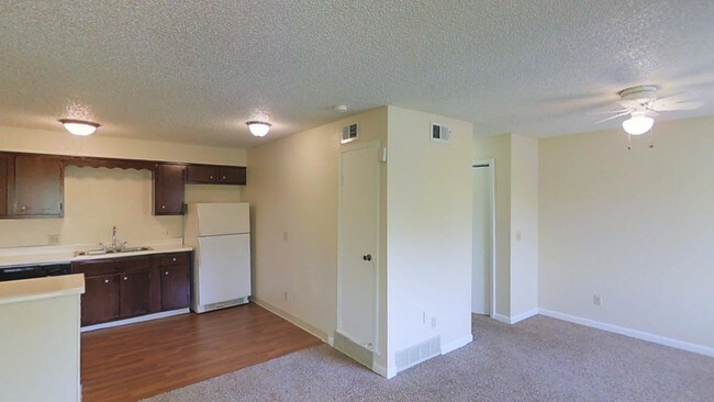 The Ridge Apartments - Midwest City, OK | Apartments.com