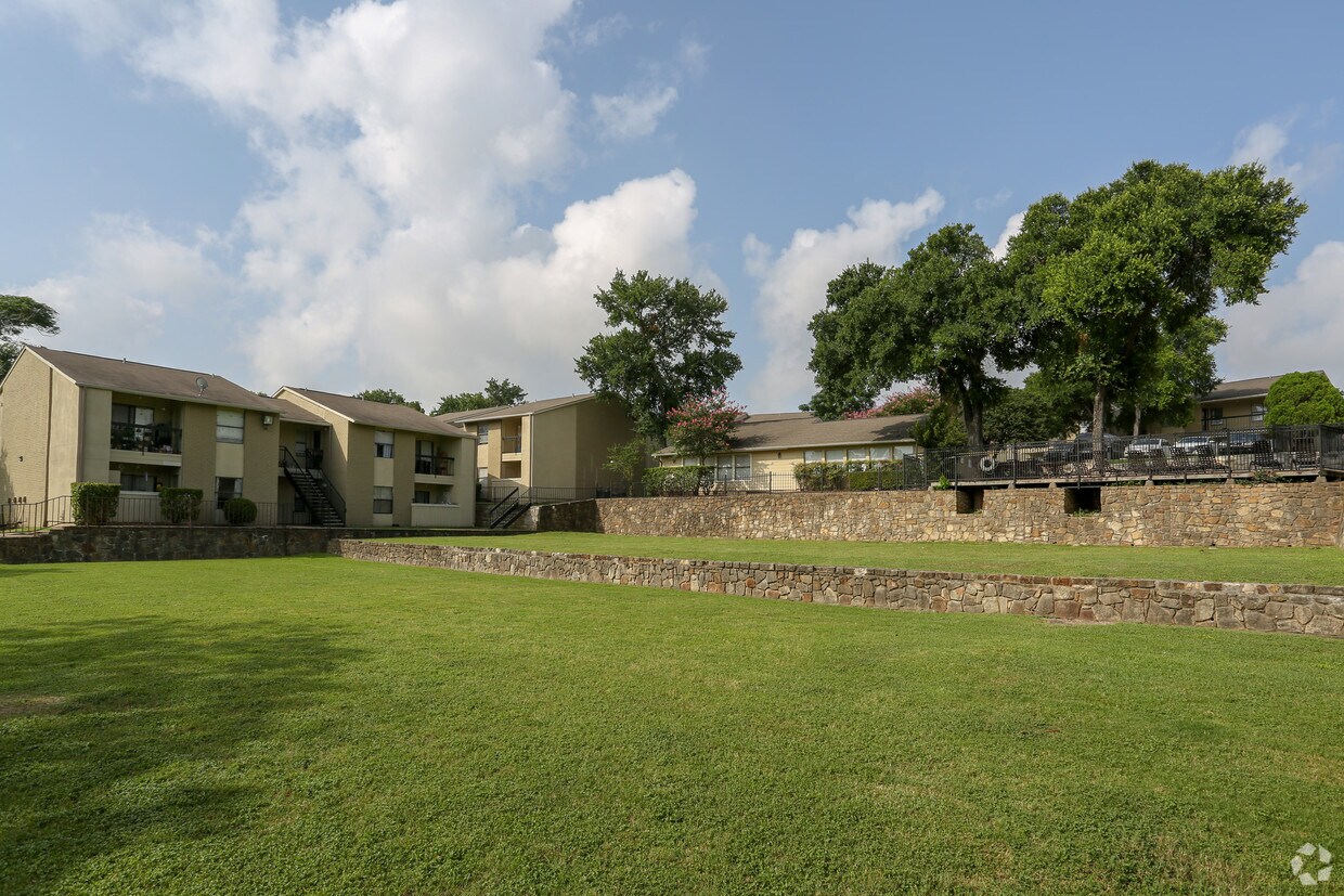 High Point Village - Apartments in Austin, TX | Apartments.com