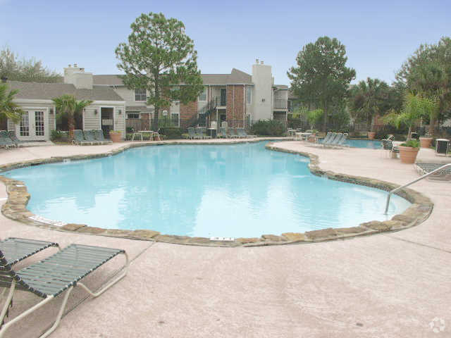 Crescent at Cityview Apartments - Houston, TX | Apartments.com