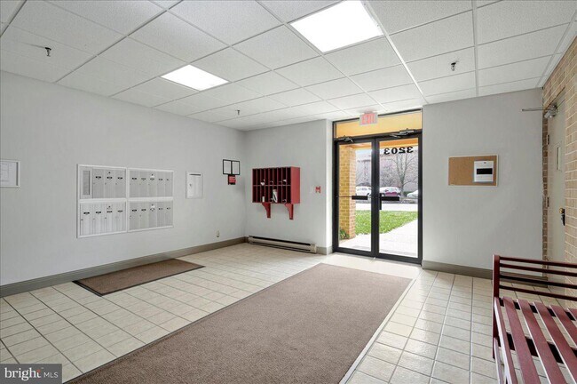 3203 Falcon Ln Unit 210, Wilmington, DE 19808 - Room for Rent in ...