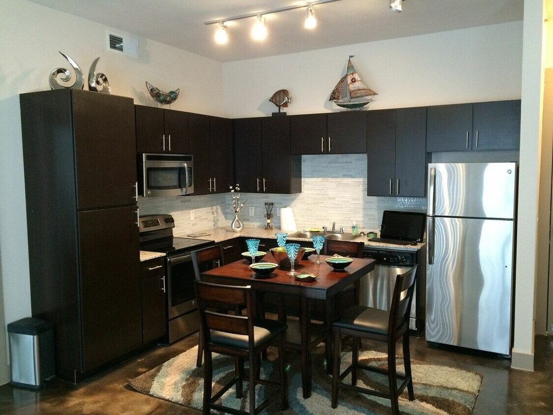 The Green at Waco - 2501 S University Parks Dr Waco, TX 76706 ...