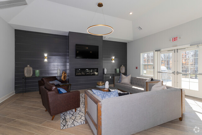 Meadow Run Apartments for Rent - Bordentown, NJ - Updated Today ...