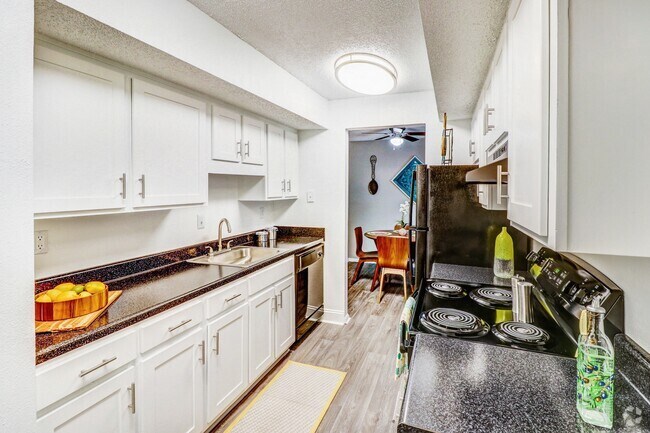 Nashboro Village Apartments for Rent with High Ceilings - Nashville, TN ...