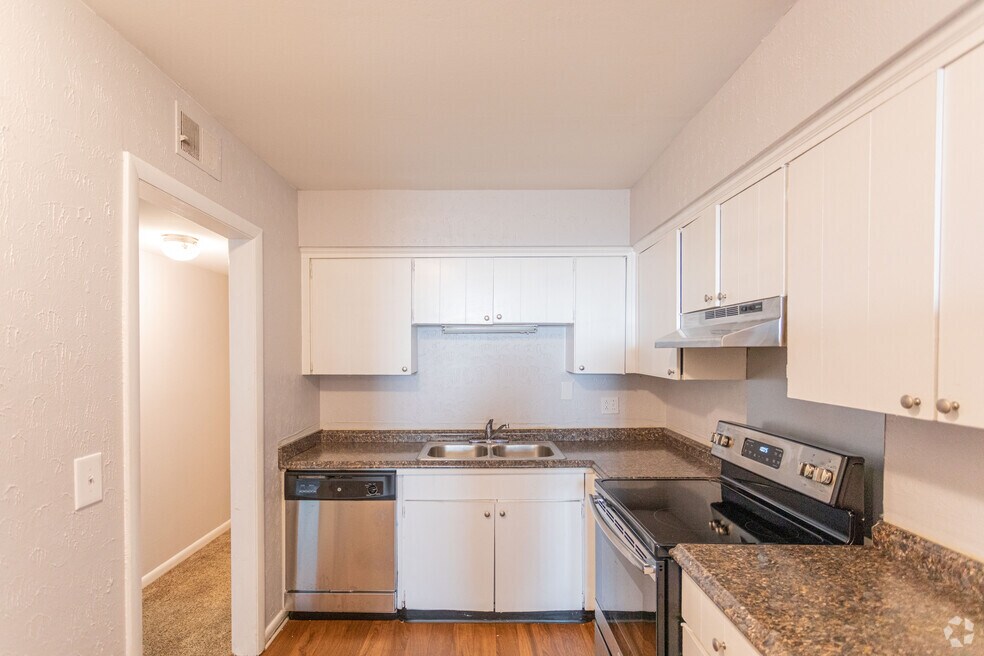 Melrose Apartments - 2600 8Th Ave S Nashville, TN 37204 | Apartments.com
