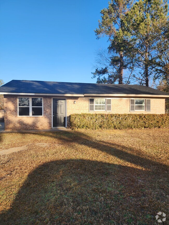 Rolling Meadows Apartments for Rent with Parking - Augusta, GA - 1 ...