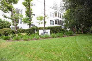 Brookside Park Apartments for Rent with a Swimming Pool - Pasadena, CA ...