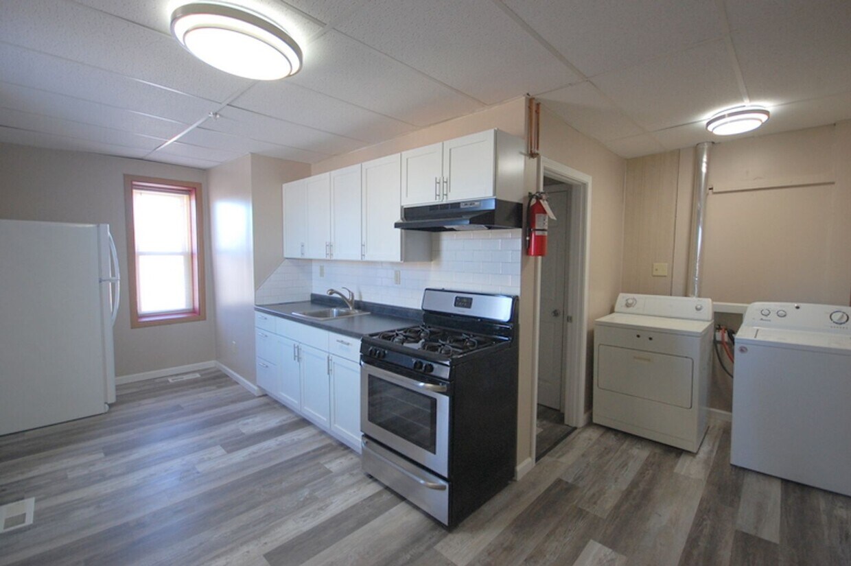 224-2245 State St Unit 224.5, Boone, IA 50036 - Room for Rent in Boone ...