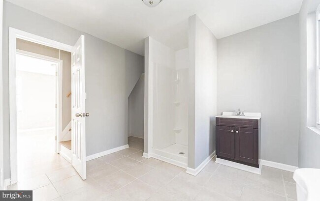 1004 W Lombard St, Baltimore, MD 21223 - Townhome Rentals in Baltimore ...