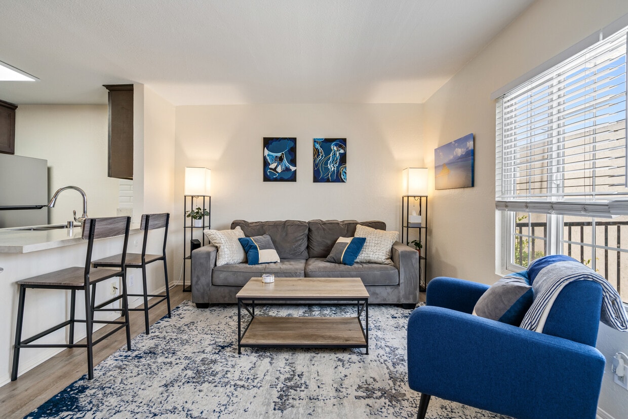 4253 Central Ave Unit 7, San Diego, CA 92105 - Condo for Rent in San ...