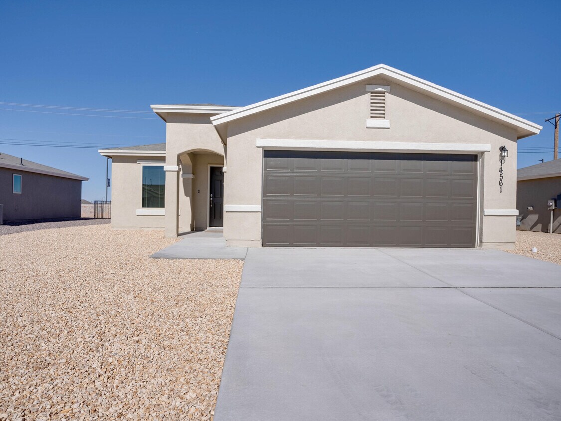 14561 MESCAL BEAN Ave, Horizon City, TX 79928 - House Rental in Horizon ...